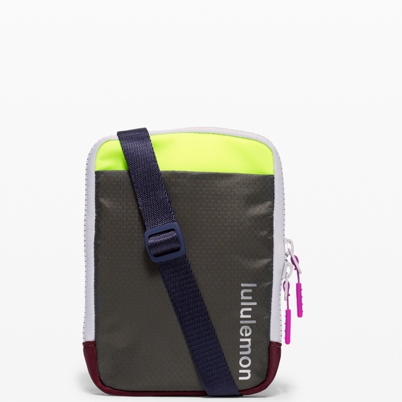 lululemon athletica | Bags | Lululemon Easy Access Crossbody Bag Nwt ...